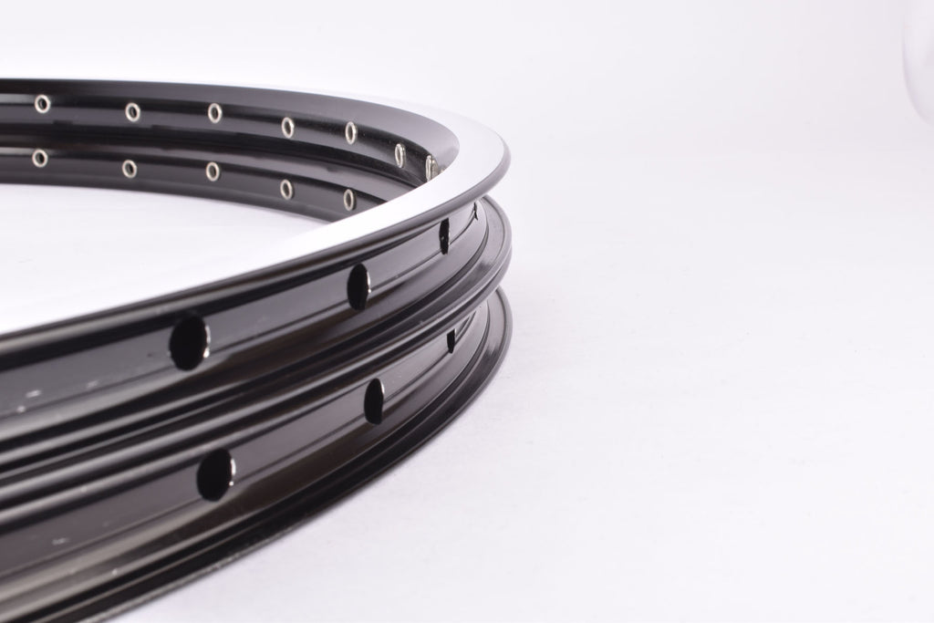 NOS Mavic XC 717 SSC Clincher Rim Set in 26" / 559x17C with 36 holes f ...