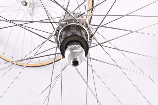 28" (700C / 622mm) Wheelset with Mavic MA2 Argent clincher Rims and Sh ...