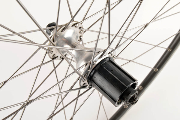 Wheelset with Mavic Module E2 clincher rims and Campagnolo Athena hubs ...