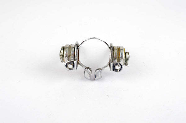 Triplex clamp on downtube gear shifter set from the 1970s – Velosaloon.com