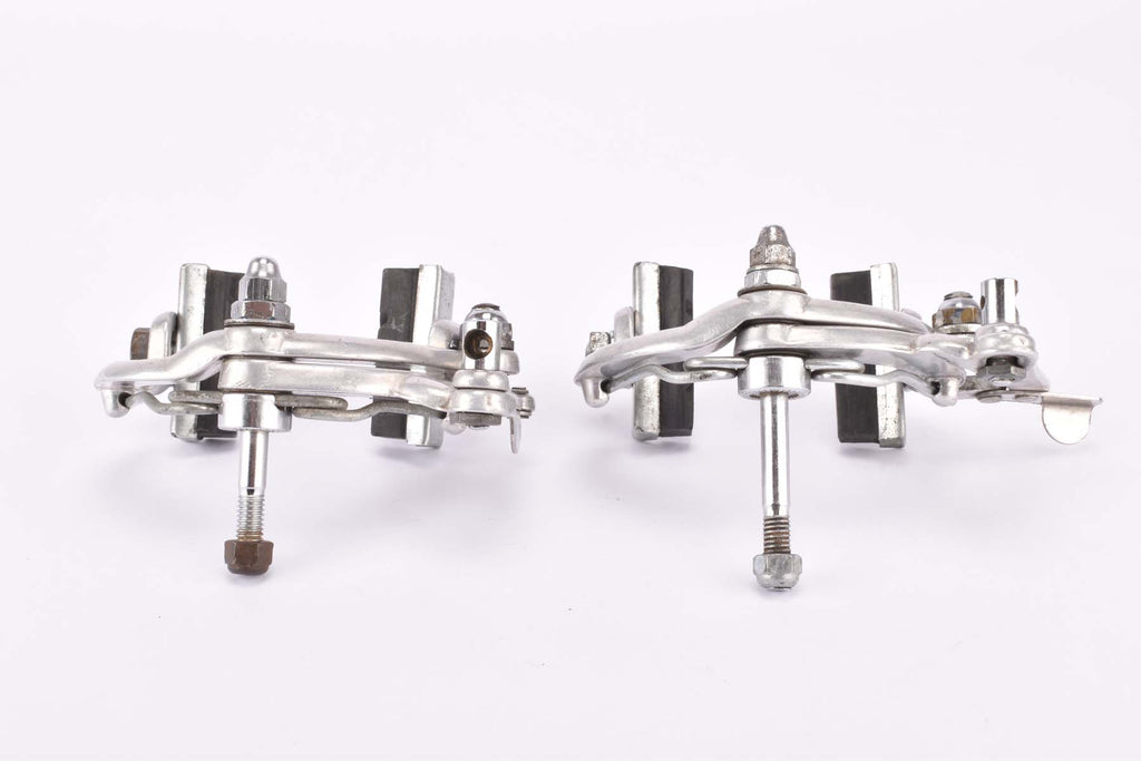 Universal Super 68 single pivot brake calipers from the 1960s - 1970s ...